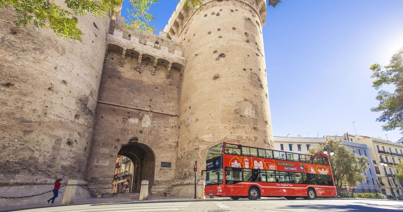 Hop On Hop Off Bus Tour - Valencia, Spain | Tourism Hub